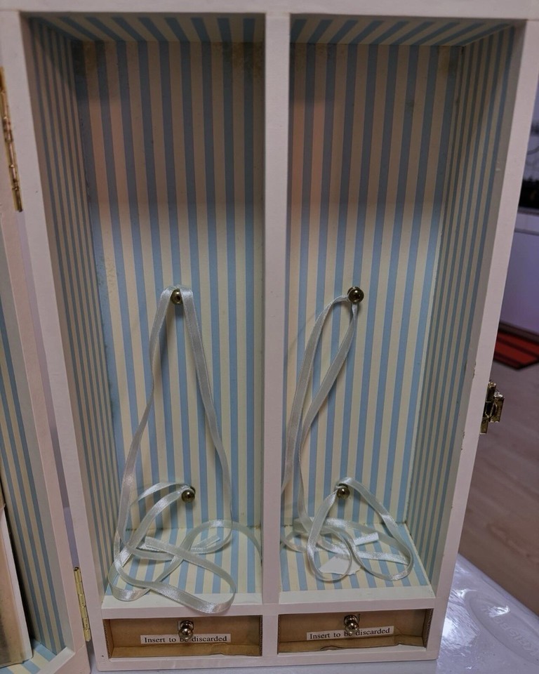 Silkstone Barbie Wardrobe Carrying Case 2002 Mattel B1328 Limited ...