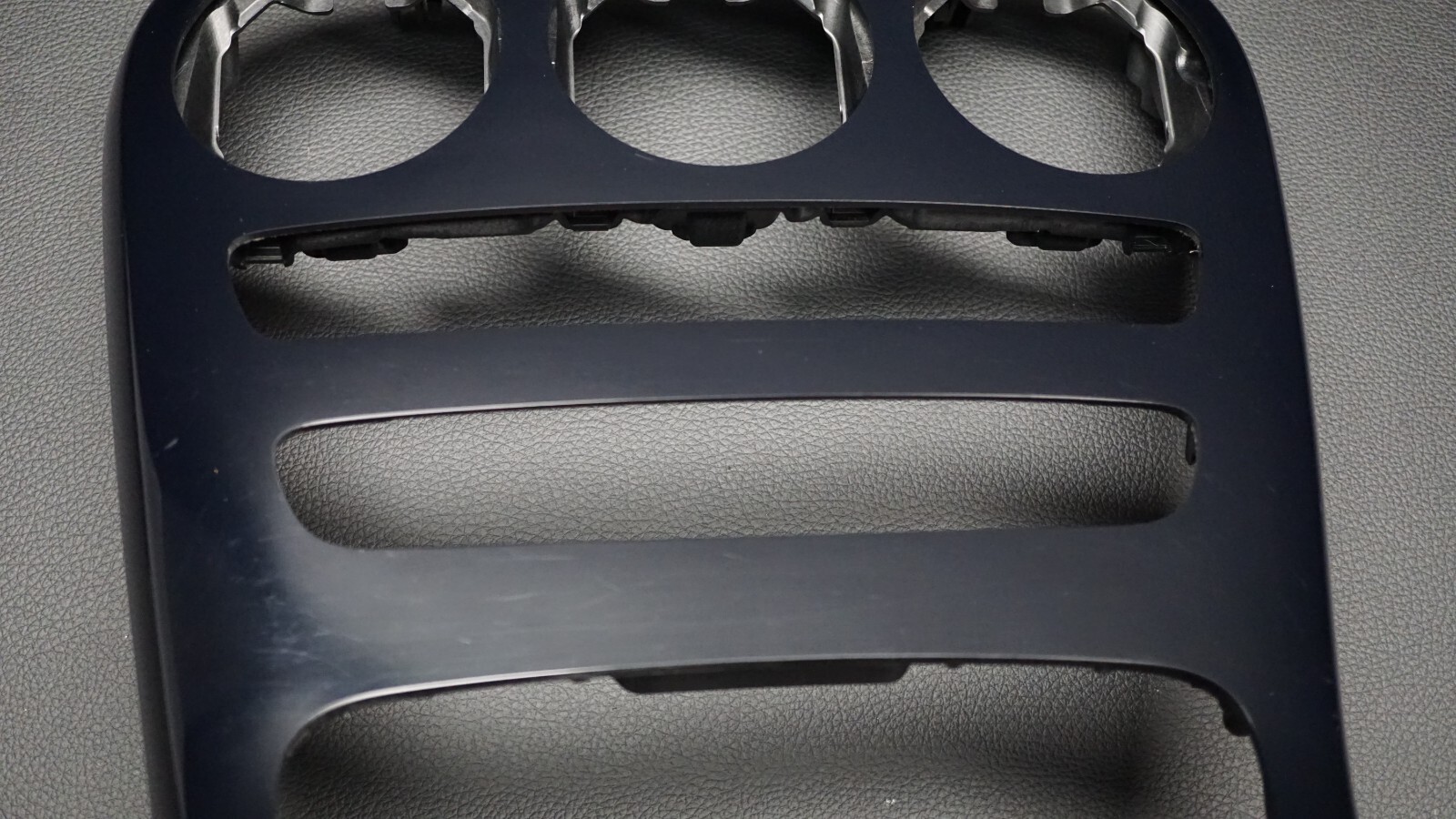 OEM MERCEDES BENZ W205 CENTRE CONSOLE FRAME MOULDING A2056803805 ...