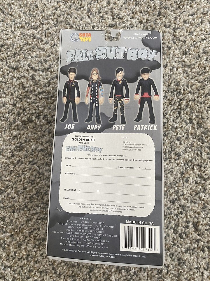 Fall Out Boy 7 Inch Figure - Pete - 2006 | eBay