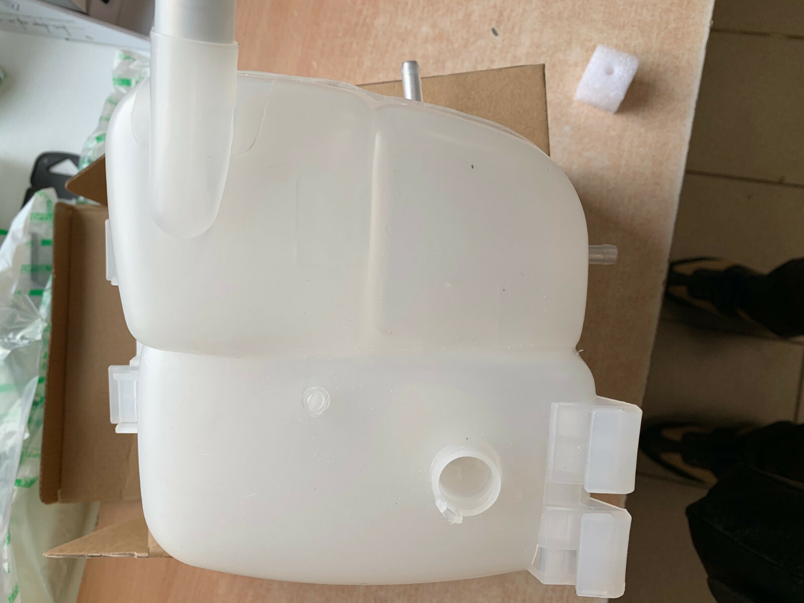 Opel ASTRA G Zafira A Expansion tank 1304223 90530687 Vauxhall Tank ...