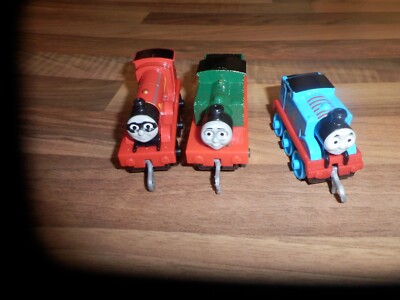 Thomas & Friends Trackmaster Push Along Trains x 3 Bundle :- Whiff ...
