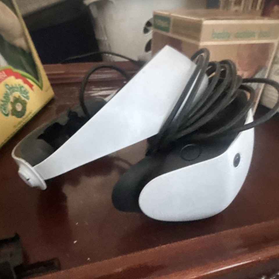 Sony PlayStation VR PC & Console VR Headset White Black Plastic Virtual ...