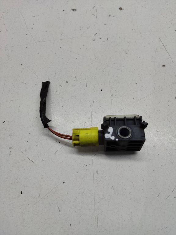 Mercedes-Benz ML W164 2011 Deployment crash impact sensor 0038202926 ...