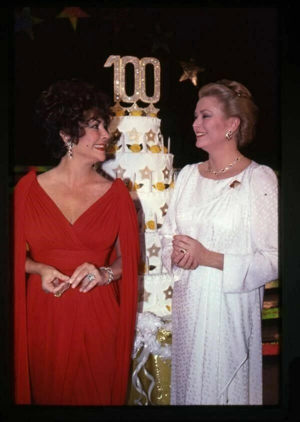 Grace Kelly And Elizabeth Taylor