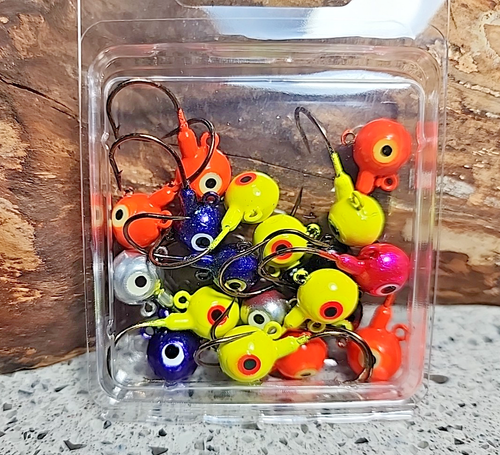1/4 oz Live bait jig heads with Stinger Eye 20 count pack Custom Paint ...