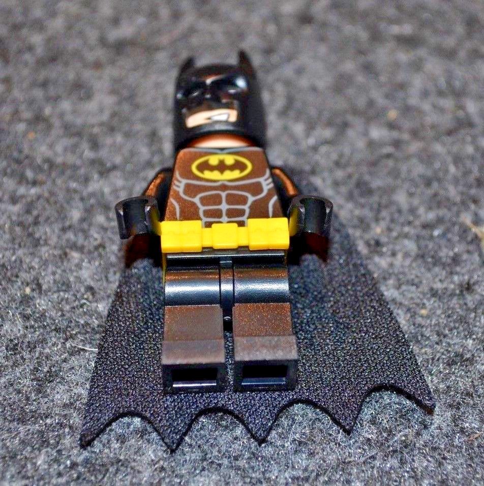Lego Batman Black And Yellow LEGO Batman Minifigure With Dark Bluish