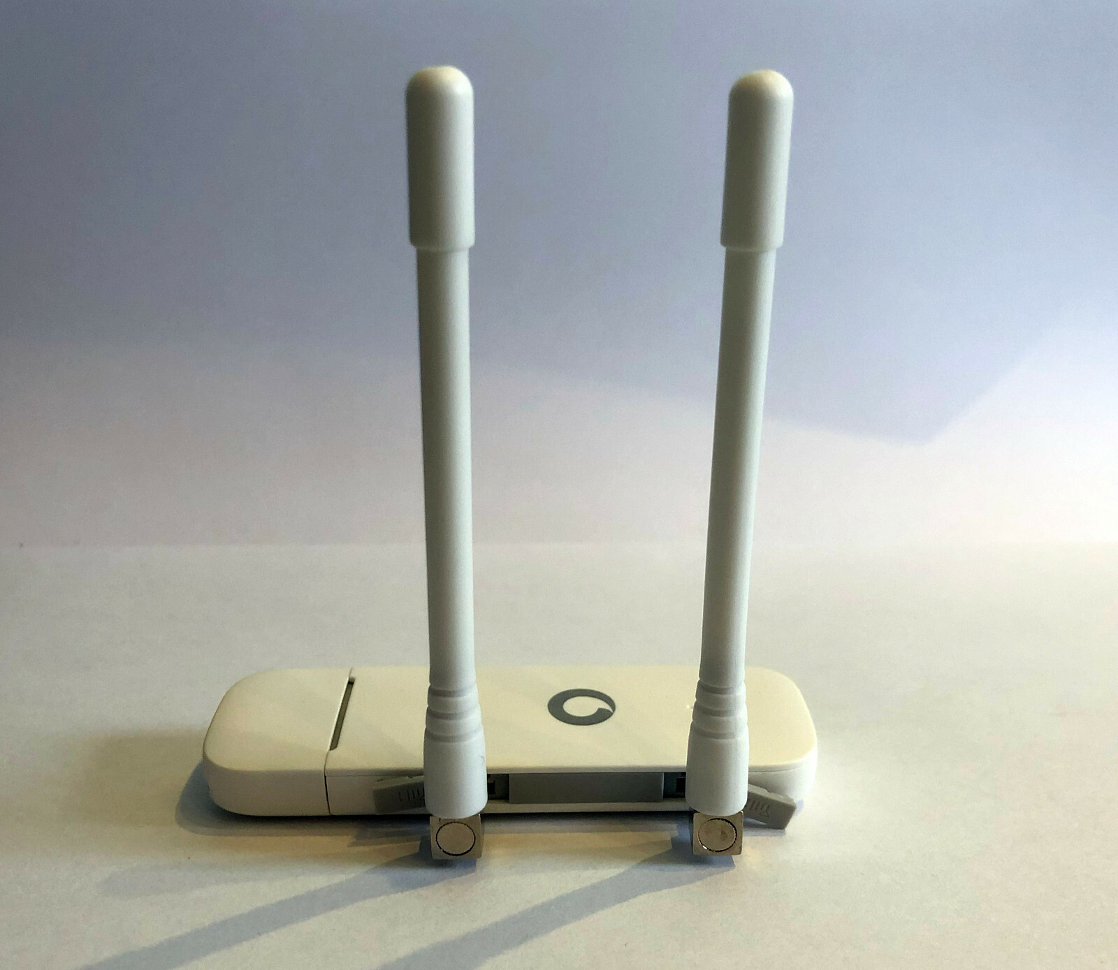 Huawei E3372 LTE Surfstick + 2 x CRC-9 Antenne bis 150 Mbit/s Win 10 ...