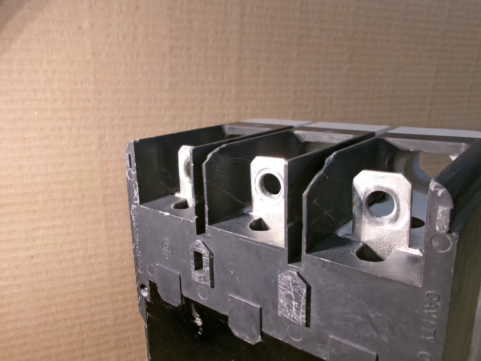 NEW Eaton PDG3 PDG33M0400TFAN 3 Pole 400 Amp 600V Circuit Breaker NTO ...