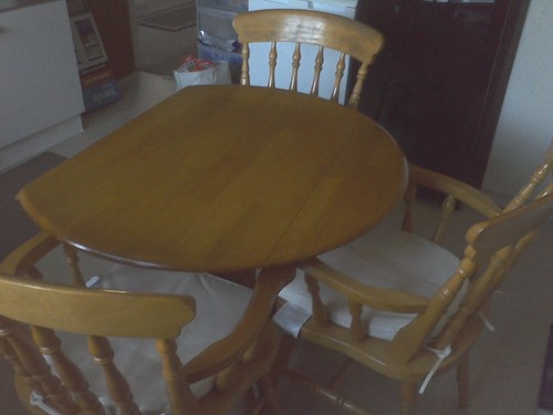 Julian Bowen Dundee Dining Table Drop Leaf 91cm Diameter in Honey Pine ...