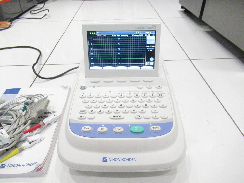 NIHON KOHDEN CARDIOFAX M ECG-2350 K PATIENT 7" ELECTROCARDIOGRAPH EKG ...