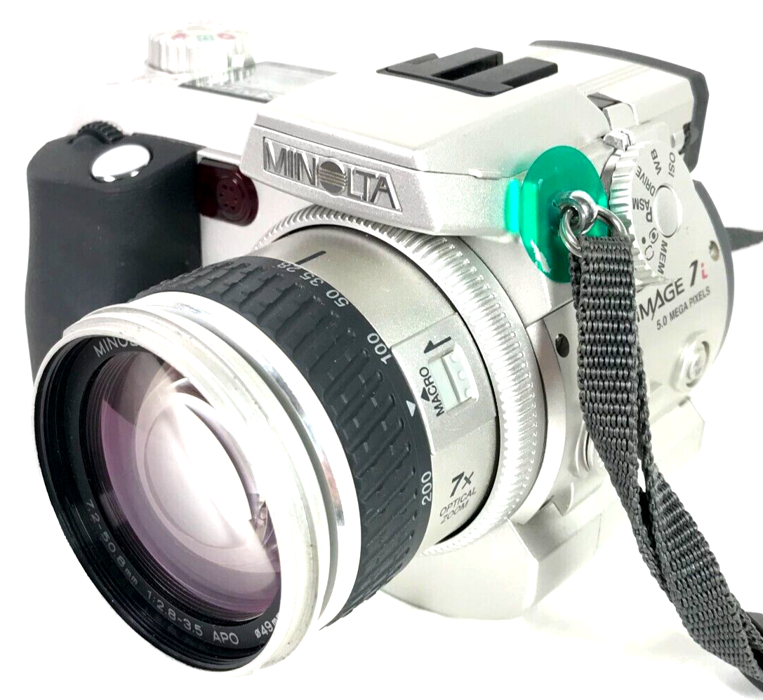 Minolta Konica DiMAGE 7i 5.0MP Digital Camera - Black & Metallic silver ...