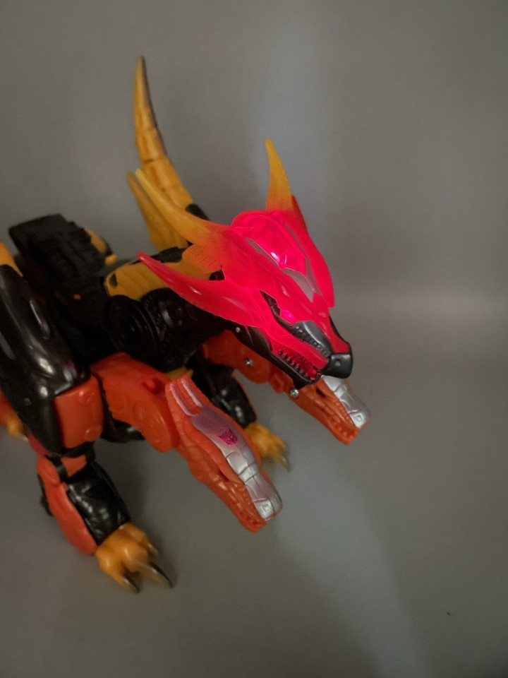 Hasbro 2005 Transformers Cybertron Ultra Class Scourge Complete | eBay