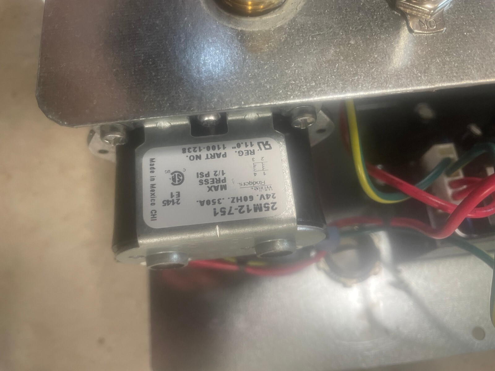 CHORE TIME BROODER HEATER Control 25M12-751 Valve and ignitor DSI Ultra Ray | eBay