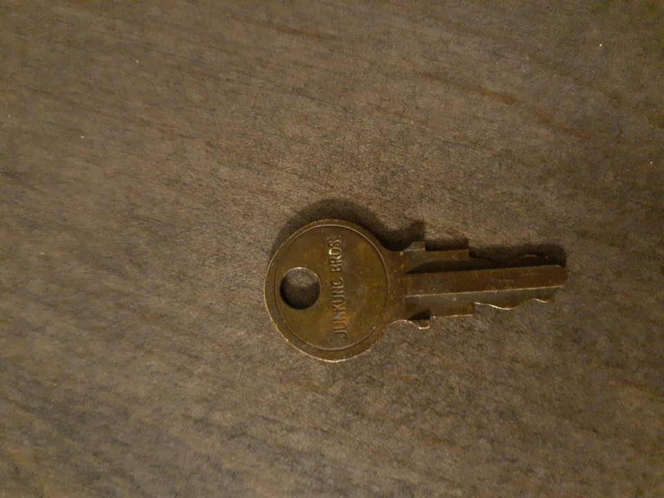 Vintage American USA Junkunc Bros Key D312 Pre Owned | eBay