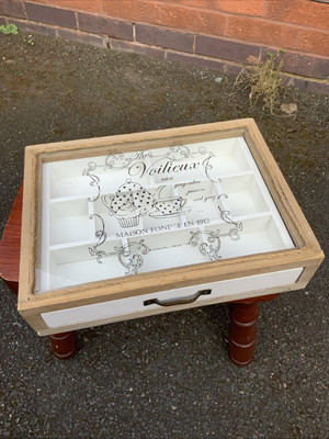 VINTAGE TABLE TOP DRAW DISPLAY CABINET 10 COMPARTMENTS / DECORATIVE ...