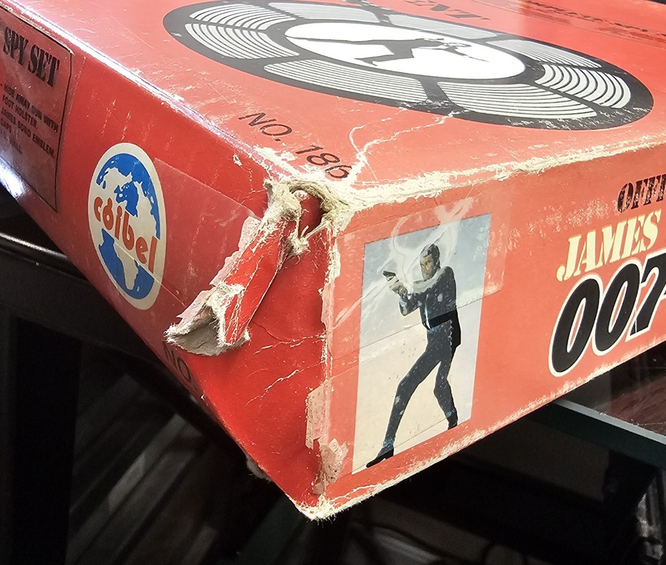 1985 James Bond 007 Spy Set (as Seen in The Movies) NEW Sealed Contents ...