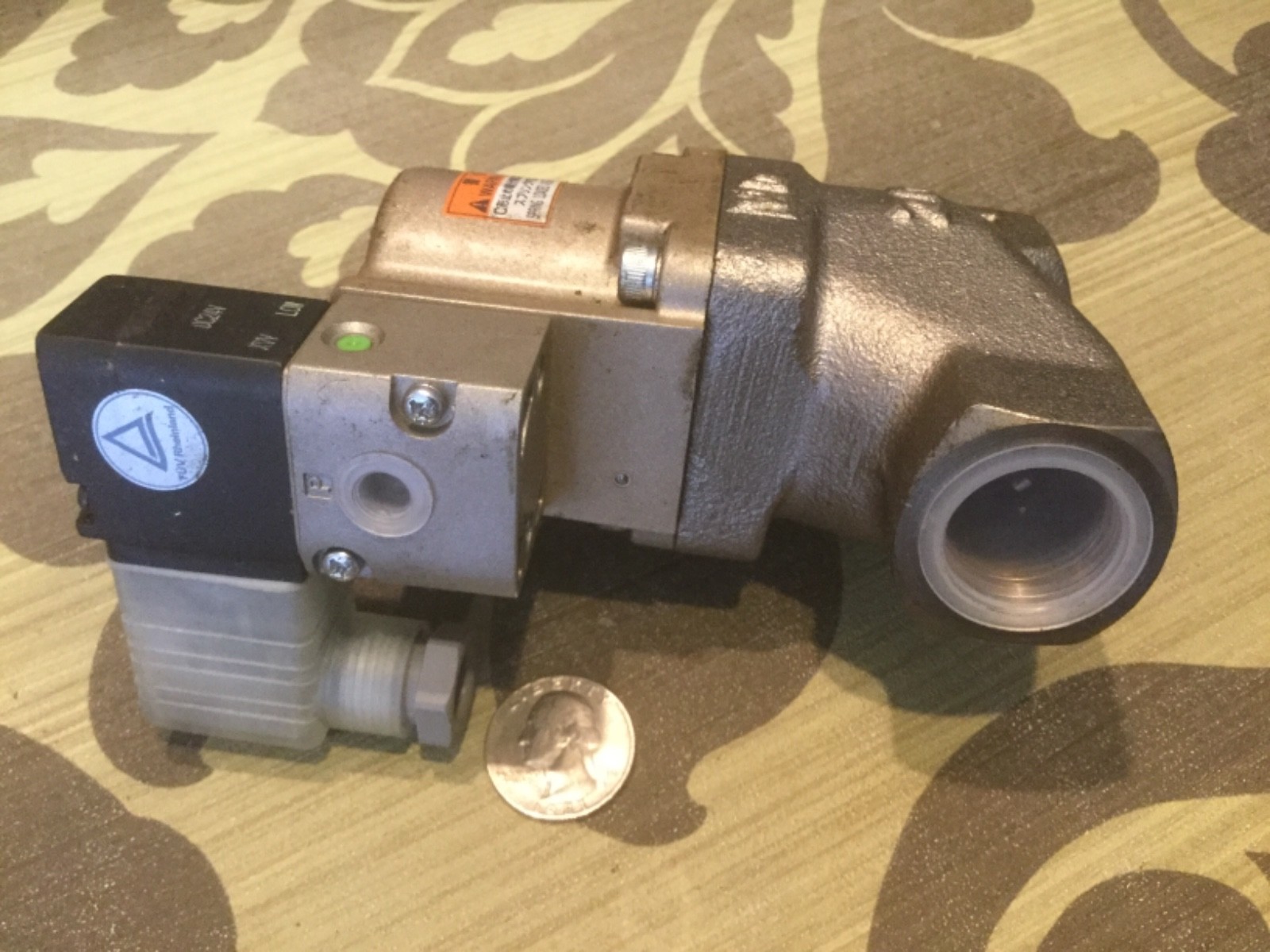 NEW CKD CVSE2-20A-05-02H2-3-ST VALVE 0-0.5 MPA, 0.25-0.7MPA ...