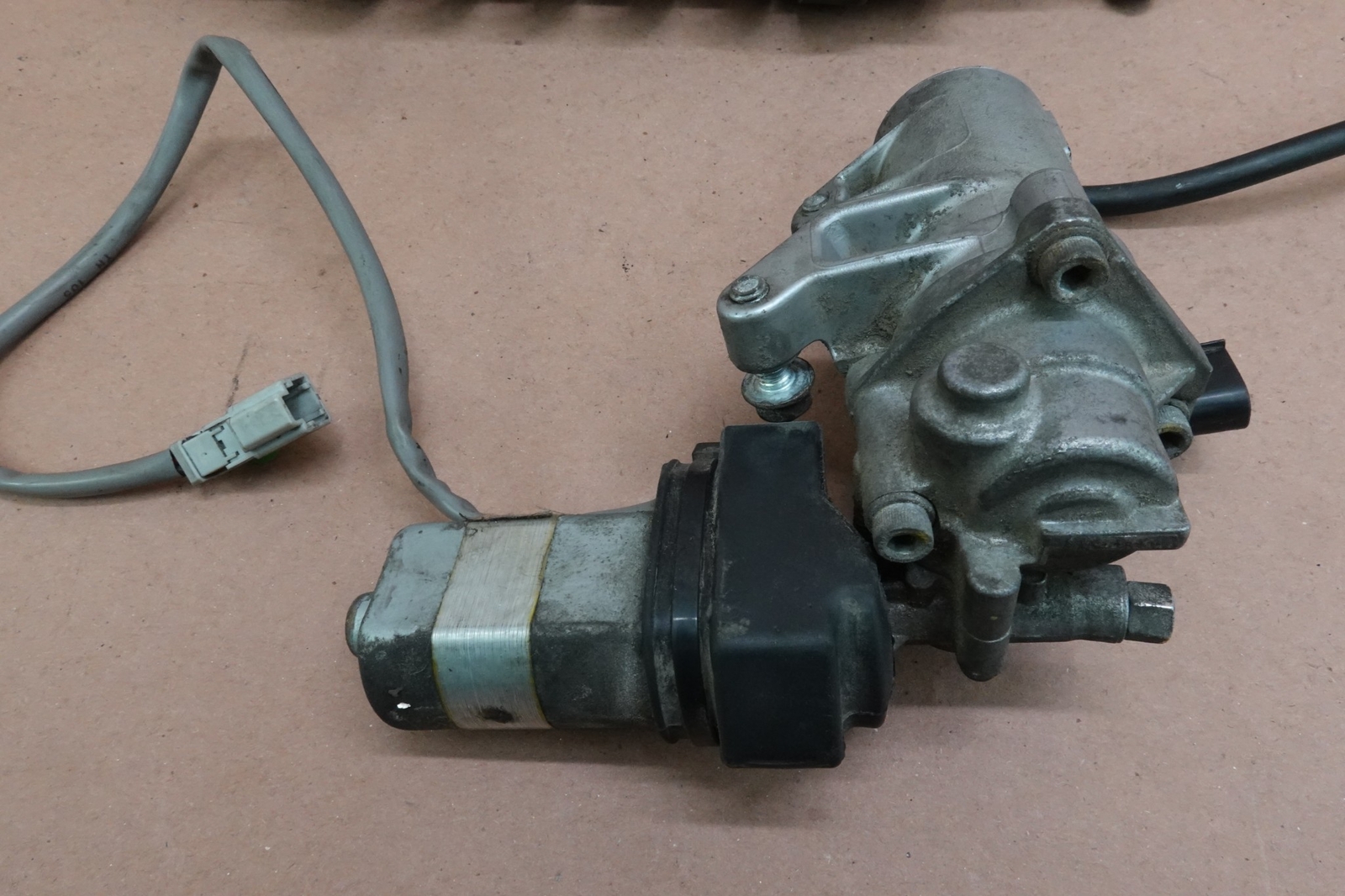 2001-2010 Honda Gold Wing GoldWing GL1800 Rear Shock Spring Suspension | OE