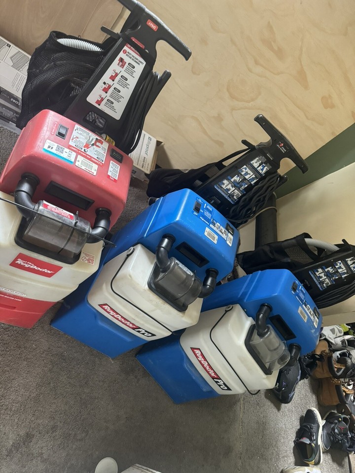 Discontinued Blue Rug Doctor Wide Track Carpet Cleaner W/ Upholstery ...