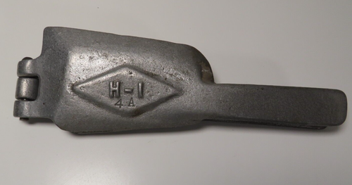 VTG H-I Triangle / Pyramid 3 Lead Weight Mold Fishing 4A | eBay