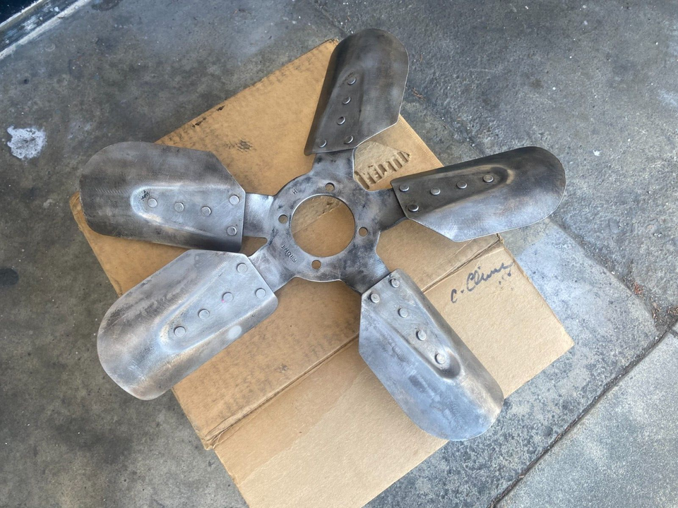 ORIGINAL GM 68-74 CORVETTE 18" 5 FAN BLADE 5 RIVET -NICE- | eBay