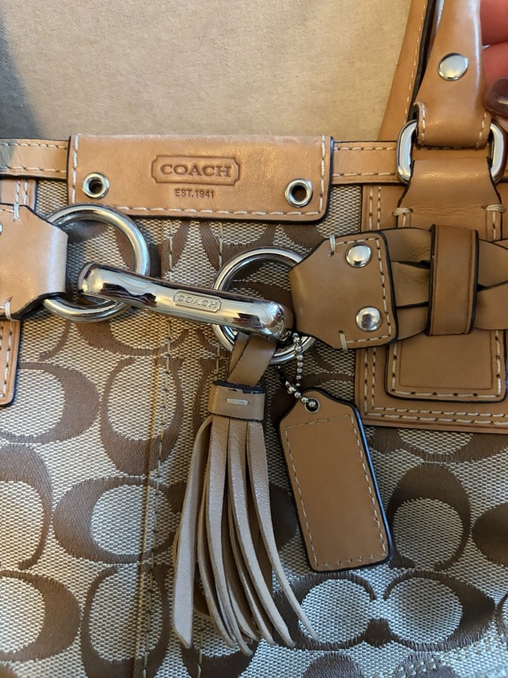 Coach Women's Hand Bag Neutral / Beige Leather Shoulder Bag | eBay