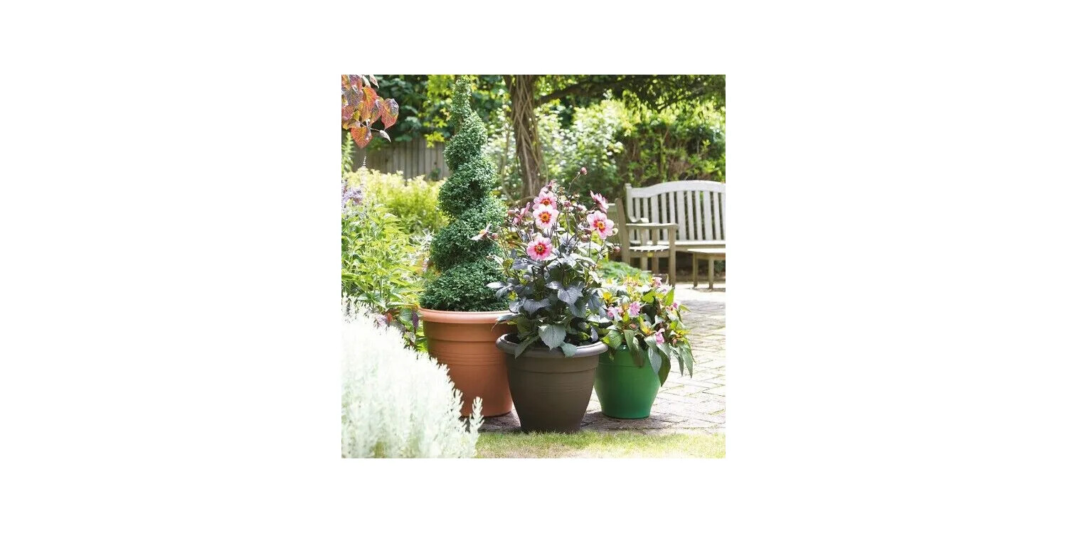 Strong Plastic Garden Plant Pot Flower Pots in Various Sizes and ...