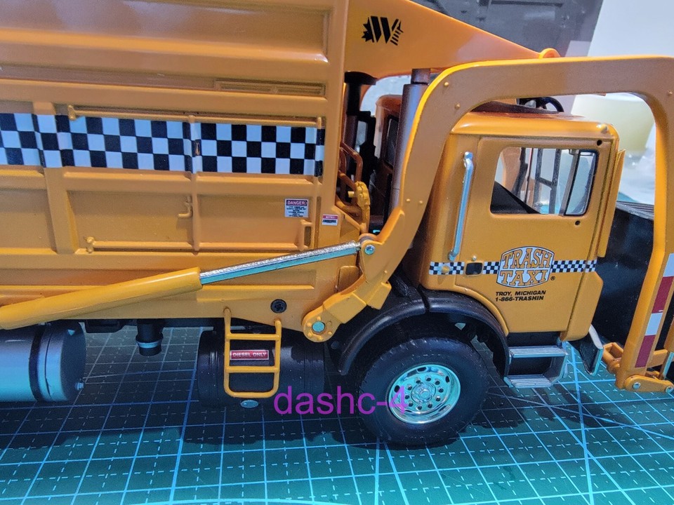 First Gear 1/34 Mack MR Front-End Loader Refuse Truck w/ Bin - Trash ...