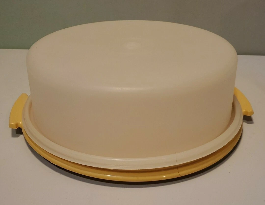 Usmail Carrrier Cake