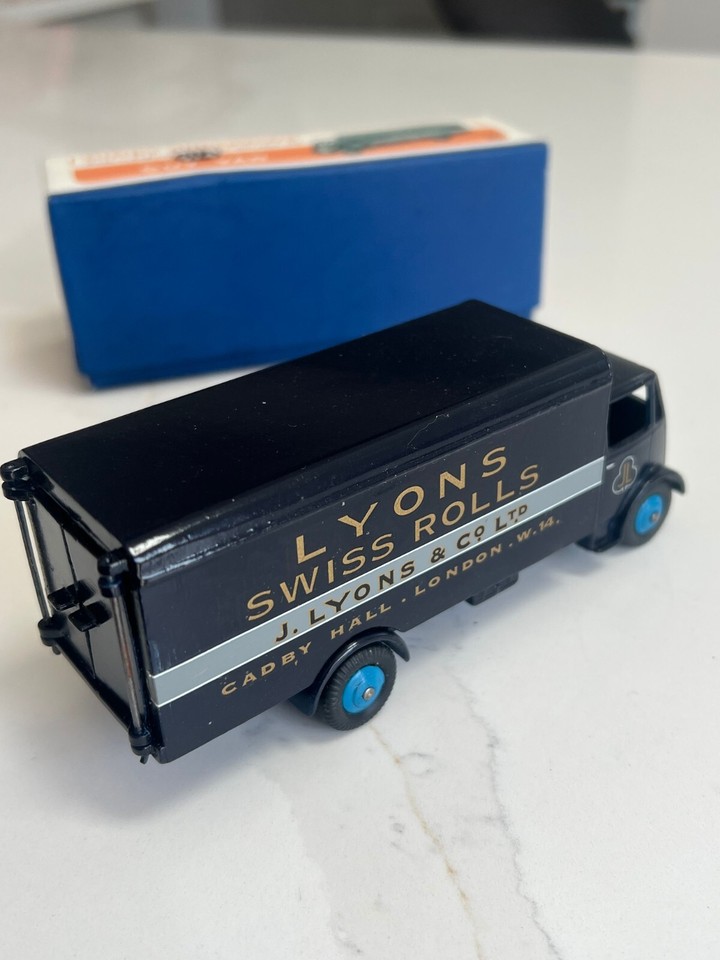 VINTAGE DINKY SUPERTOYS 514 GUY VAN LYONS SWISS ROLLS - RESTORED - IN ...