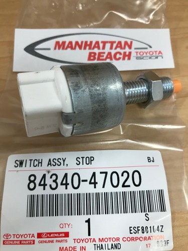 NEW GENUINE TOYOTA BRAKE LIGHT STOP LAMP SWITCH 84340-47020 | eBay
