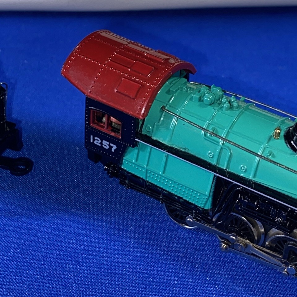 Bachmann N Scale # 1257 Steam Locomotive & Tender 2-8-0 Great Northern ...