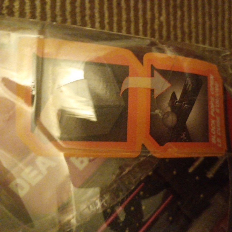 NEW FACTORY SEALED Star Wars Box Busters Death Star Battle Cube Game ...