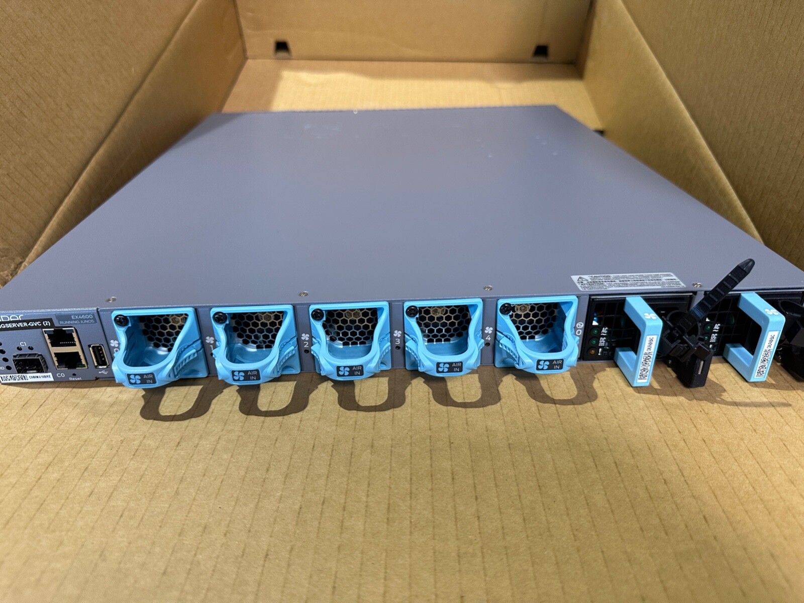 Juniper Networks EX4600-40F-AFI 24 port 1 10 Gigabit Switch EX4600-40F ...