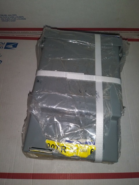 NOS Square D Qo200tr 2 Pole 60 Amp 240v Molded Case Switch Enclosure ...