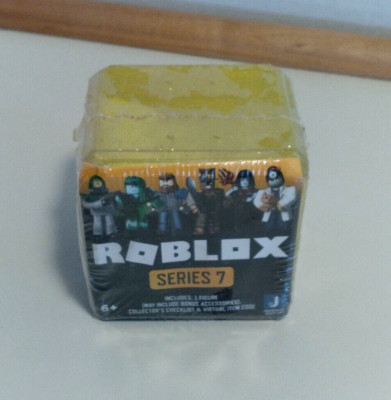ROBLOX Series 7 Mystery Blind Yellow Sealed Box - 1 Figure | eBay