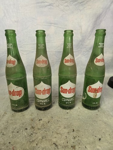 Sun•drop Cola 9oz Soda Bottle Evanston IL. Lot Of 4. Needs Cleaned. See ...