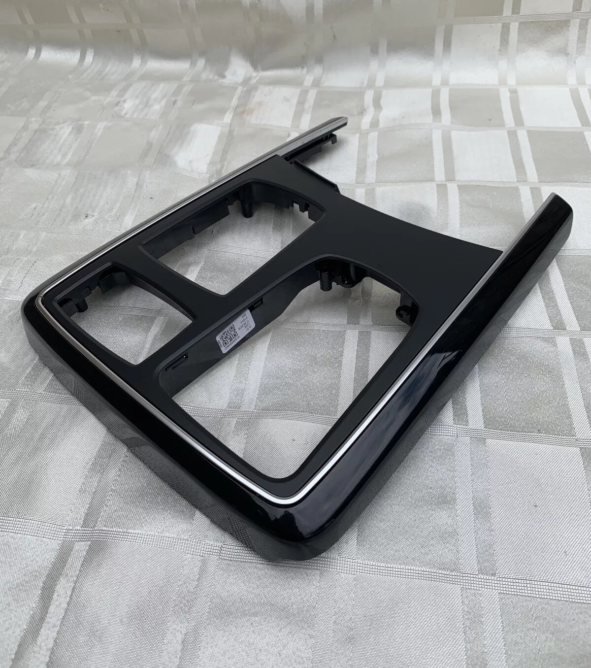 Mercedes-Benz GLE W166 Center Console Top Cover Trim A1666800803 RHD ...