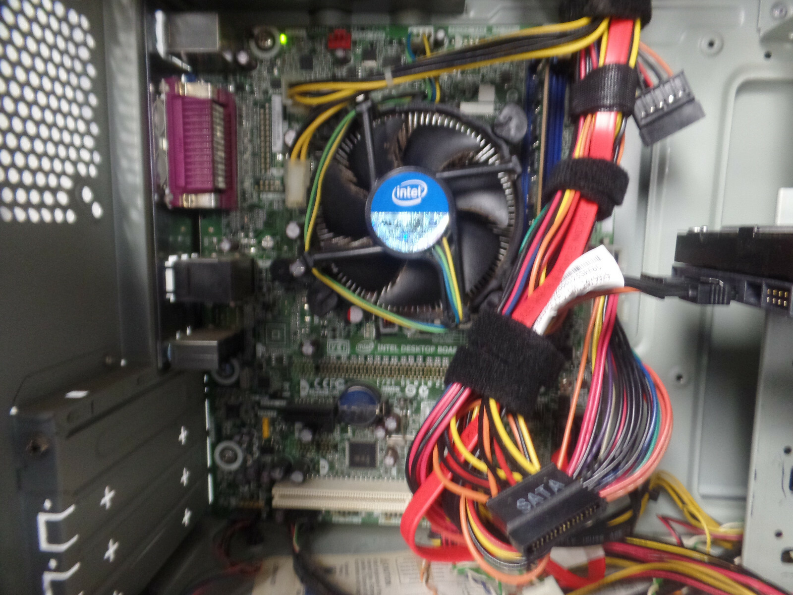 INTEL TOWER PC DH61SA G38870-202 MOTHERBOARD PENTIUM 2.70GHz WINDOWS 10 ...