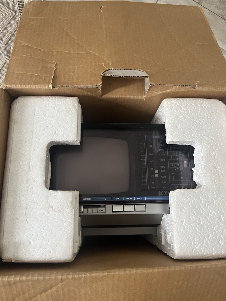 Vintage Emerson PC5 Portable 5" B&w TV AM/FM Receiver w/Power. '84 ...