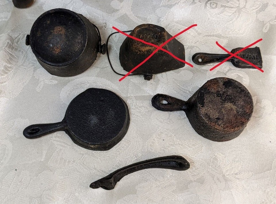 Vintage Crescent Cast Iron Oven Stove Pots Pans Salesman Sample Large ...