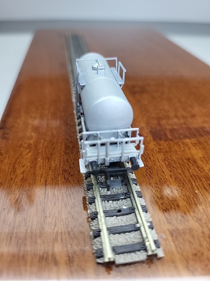 Brawa 67511 N DB BP Tank Car Silver Kesselwagen | eBay