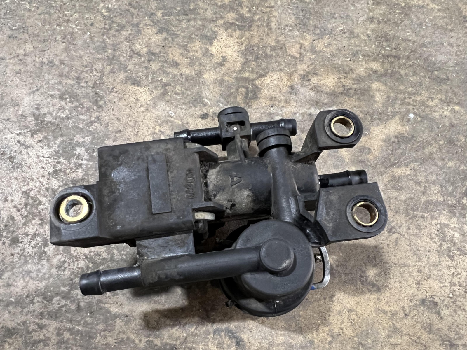 BMW 328 Fuel Control Valve Pressure Regulator E36 325 Is OEM 13.31-1 ...