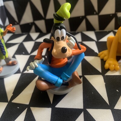 Donald Duck And Goofy In The Little Mermaid