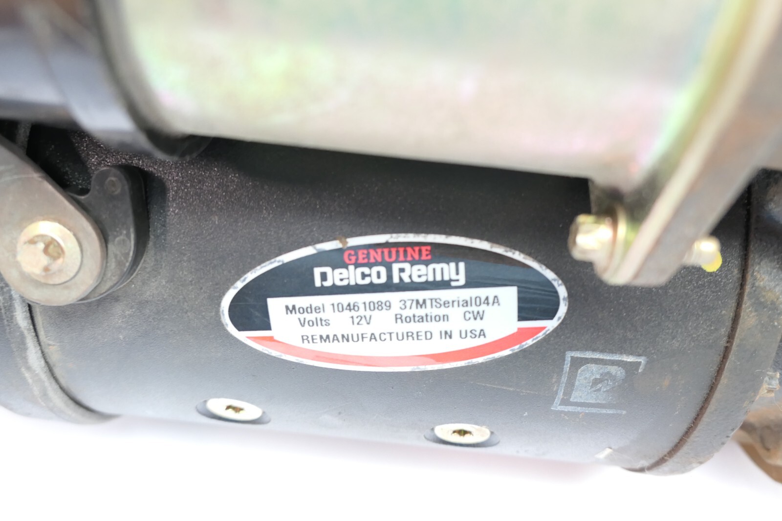 C. Genuine OEM Delco-Remy Series 37MT 12V Model 10461089 Reman Starter ...