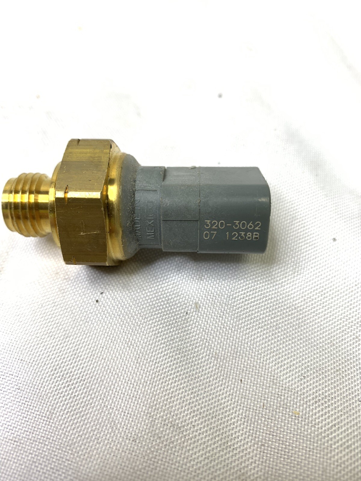 320-3062 Oil Pressure Sensor Switch Sender For Caterpillar CAT 07 1238B ...
