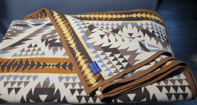 Pendleton Beaver State Wool Blanket Robes Shawls 64x80" Diamond Desert ...