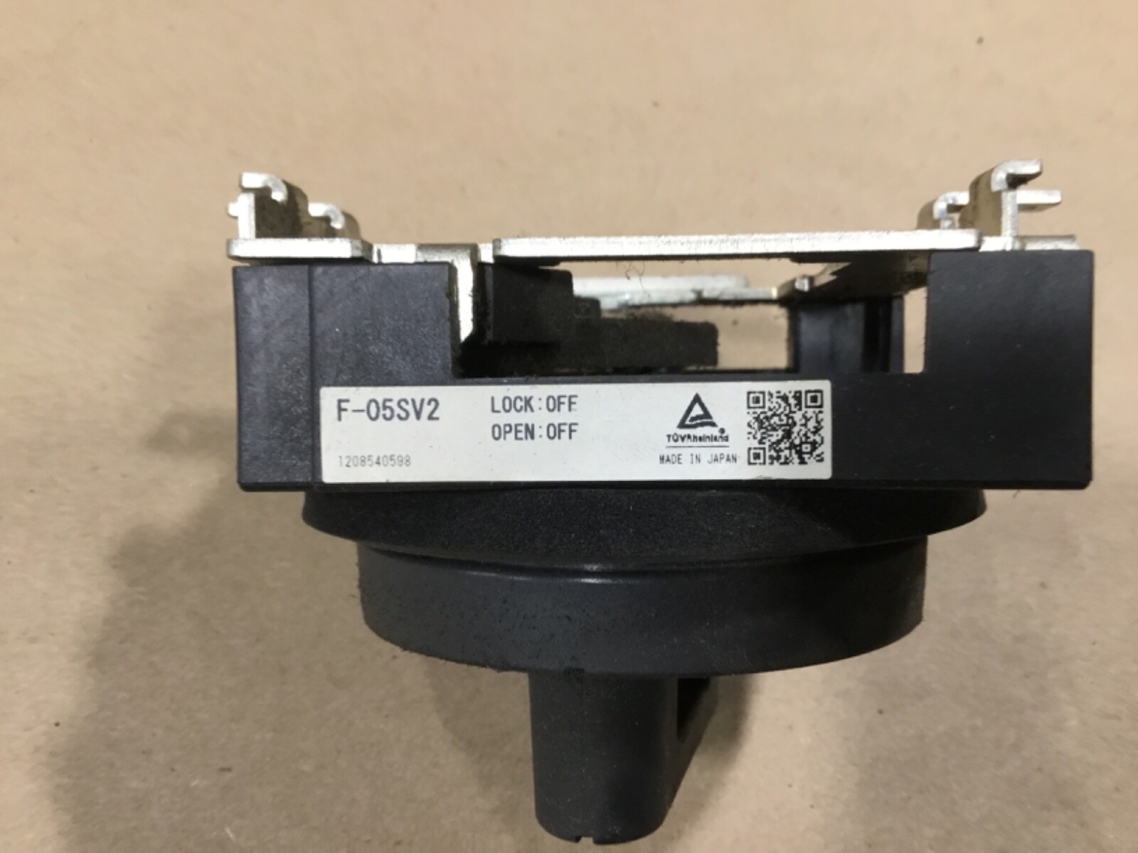 Mitsubishi Circuit Breaker Operating Handle F-05SV2 On/Off Switch ...
