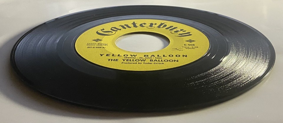 The Yellow Balloon "Yellow Balloon" / "noollaB wolleY" 7" 45 rpm Vinyl ...