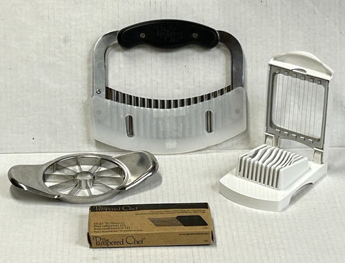 Pampered Chef Crinkle Cutter With Blade Cover Egg Slicer Apple Wedger ...